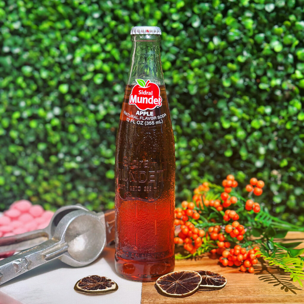 Sidral Mundet Soda, Apple Glass Bottle 12 fl oz - Casa Tomatal